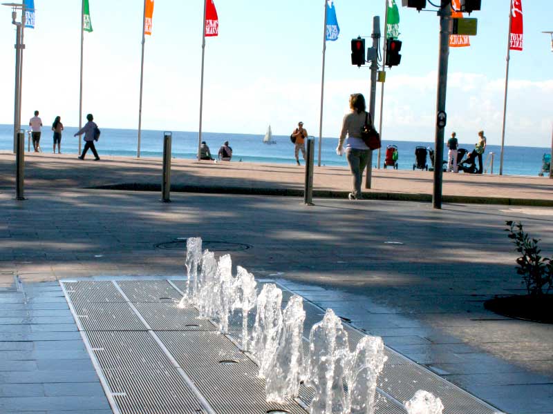 WATER FEATURES - Stainless Steel Grates